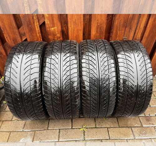 Goodyear UltraGrip 8 Performance 245/45 R18