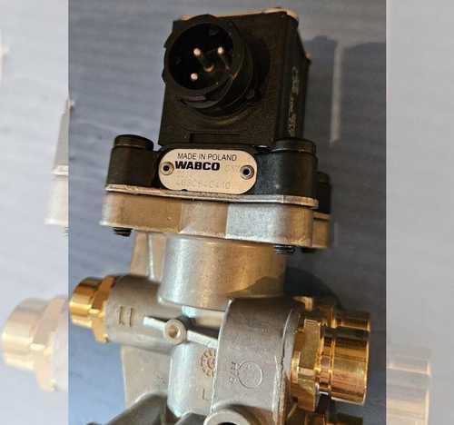 Кран подъёма оси Wabco 4630840410