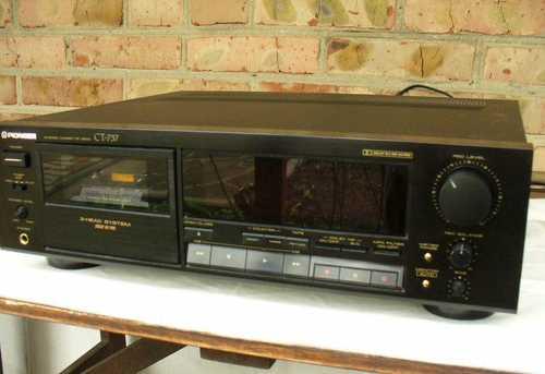 Pioneer CT-737