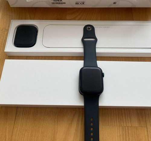 Часы Apple Watch 7 45 mm