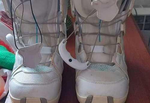 Сноубордические ботинки salomon