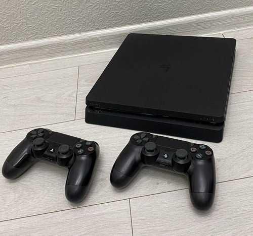 Sony playstation 4 slim