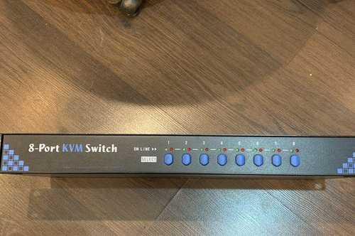 8-Port KVM Switch