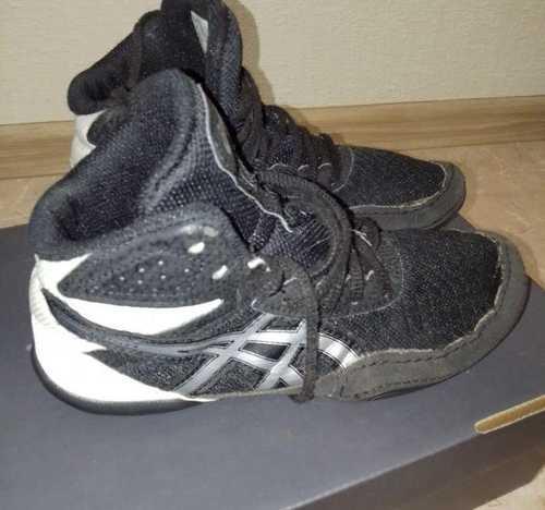 Борцовки asics 32,5