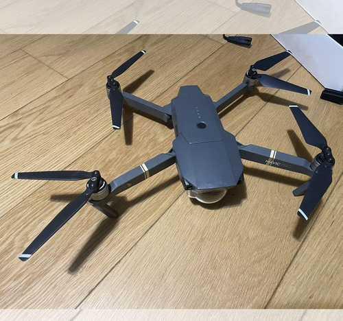 Квадрокоптер Dji mavic pro