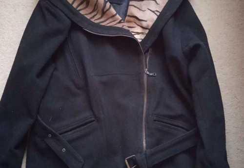 Куртка косуха, чёрная с воротником беж, 46-48разм