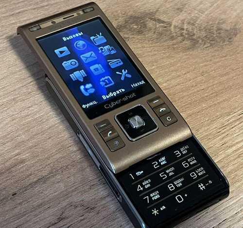 Sony Ericsson C905