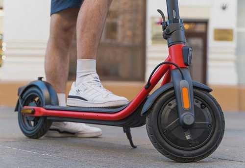 Новый электрический самокат Ninebot KickScooter