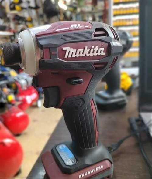 Японский винтовёрт импакт Makita TD 172 D