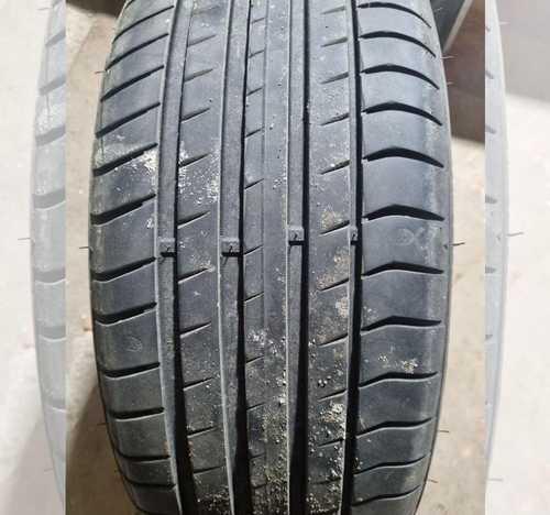 Triangle EffeXSport TH202 225/45 R19 96