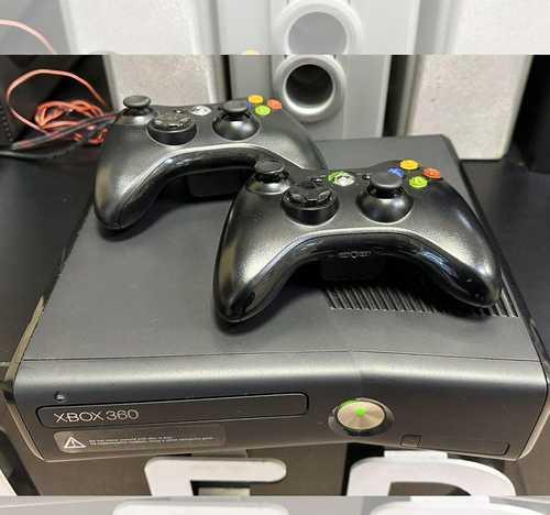 Xbox 360 320gb 2 джоя   42 игры Aurora