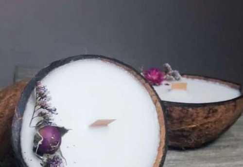 Свеча массажная в кокосе