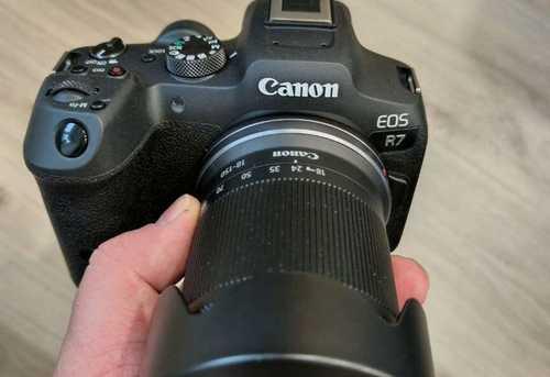 Canon R7 kit