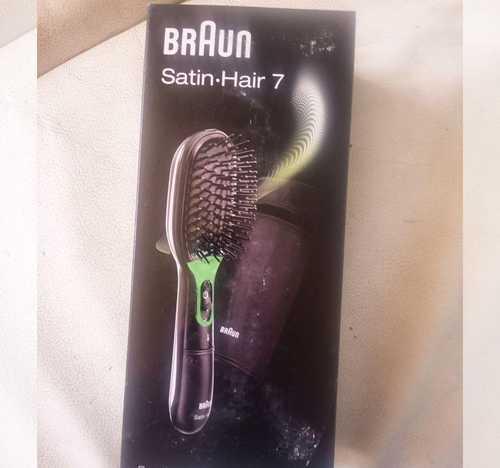 Расческа с ионизацией Braun новая