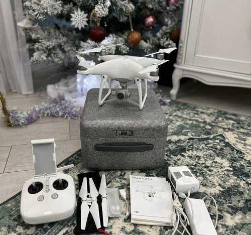 Квадрокоптер dji phantom 4