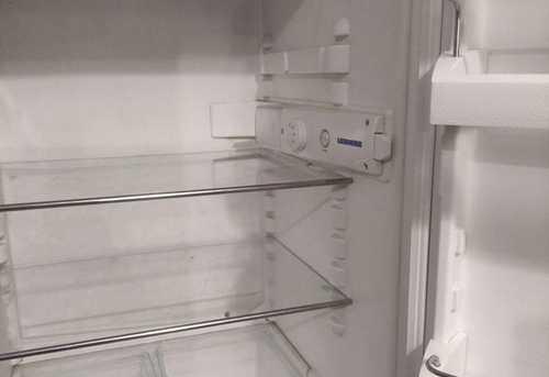 Холодильник на запчасти liebherr