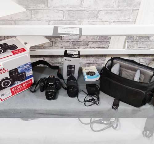 Canon EOS 650D Kit EF-S 18-55 III   EF 75-300mm