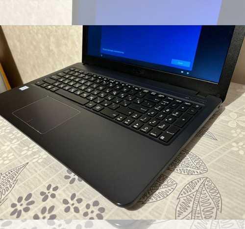 Asus Laptop X540UBR VivoBook 15