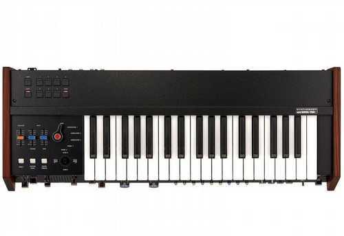 Аналоговый синтезатор korg minikorg-700FS