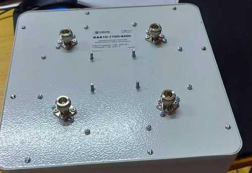 Kroks KAA10-1700/4200 панельная mimo 4x4 антенна