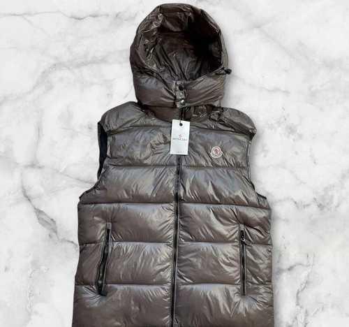 Жилетка Moncler глянцевая