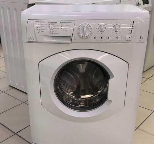 Стиральная машина Hotpoint Ariston 5кг