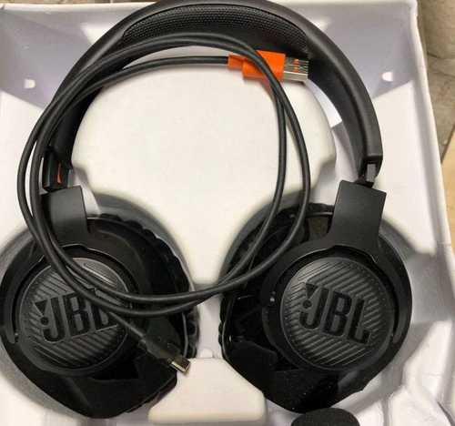 Проводные наушники JBL