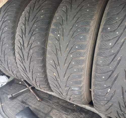 Yokohama IceGuard Stud IG65 225/65 R17