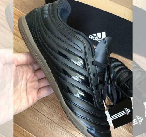 Новые бутсы для зала adidas copa