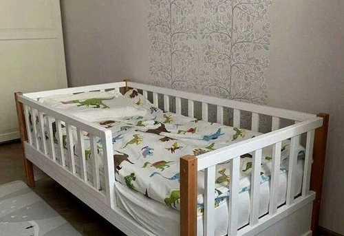 Детская кровать из дерева / детская кровать
