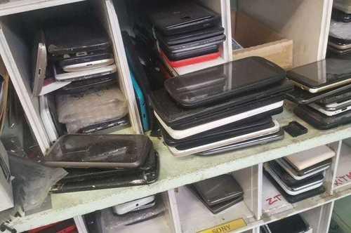 Телефоны на запчасти Honor/Huawei