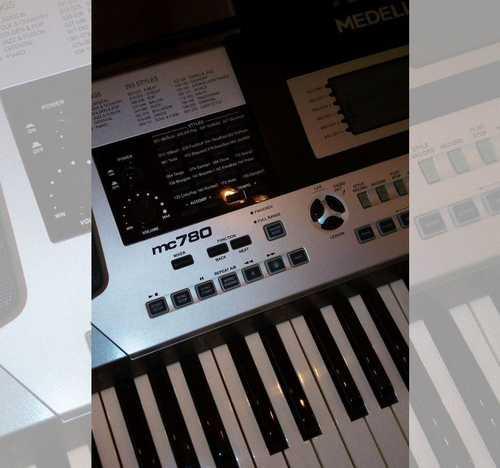 Синтезатор medeli mc-780
