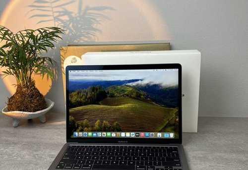 MacBook air 13 m1 8gb 256gb