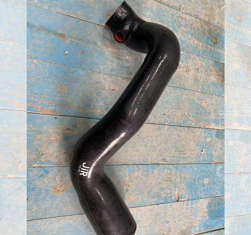 Патрубок турбины jeep wh wk 53013672AE