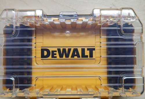 Кейс Dewalt tstak