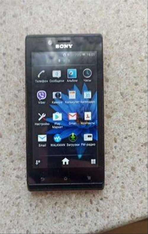Мобильный телефон Sony xperia j