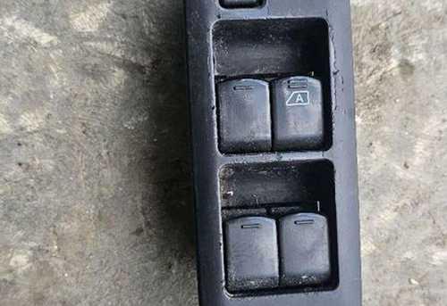 Блок кнопок стеклоподъемников Nissan Qashqai j10