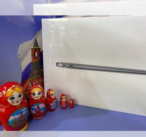 MacBook Air 13", 8/256 гб