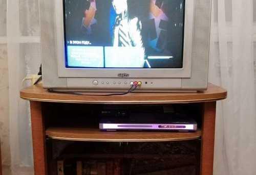 Телевизор, тумба под телевизор, приставка DVB-T2
