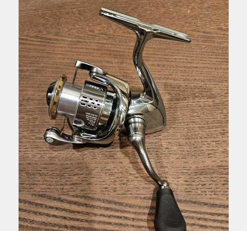 Катушка shimano 18 stella 1000