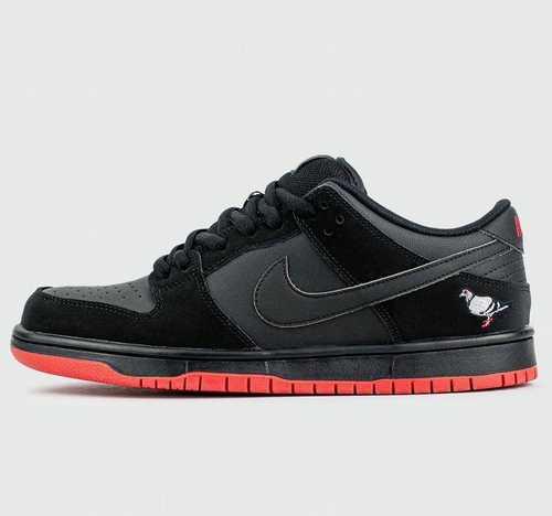 Nike Dunk Low Black Red