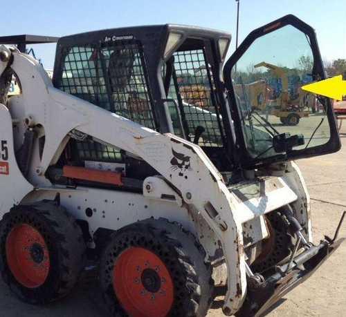 Bobcat S130/150/160/175/185/205 стекло лобовое