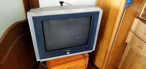 Телевизор бу 21' диагональ Самсунг,без пульта