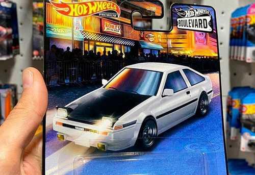 Hot Wheels Premium Boulevard Toyota AE 86