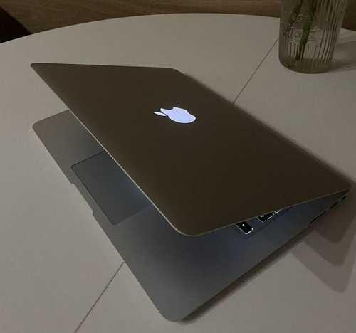 Apple macbook air 13 2015