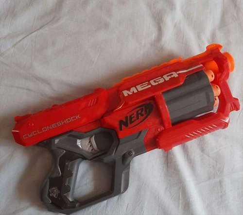 Бластер Nerf Mega Циклон-шок