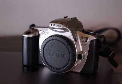 Зеркальный пленочный фотоаппарат canon EOS 300