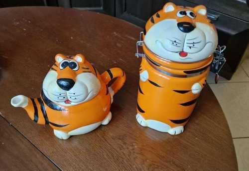 Чайник тигр и ёмкость для сахара тигр. Керамика