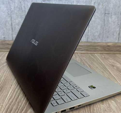 Ноутбук Asus UX501V 15.6