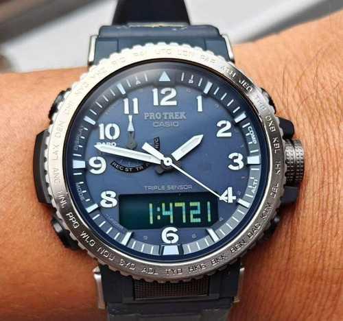 Часы мужские Casio PRW-50YFE-2A